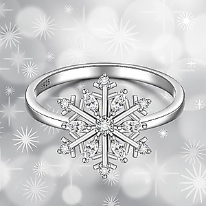 Sterling Silver Snowflake Ring Diamond Zirconia Crystal Christmas Snowflake Rings for Women Cute Dainty White Holiday Jewelry Gift Size 6