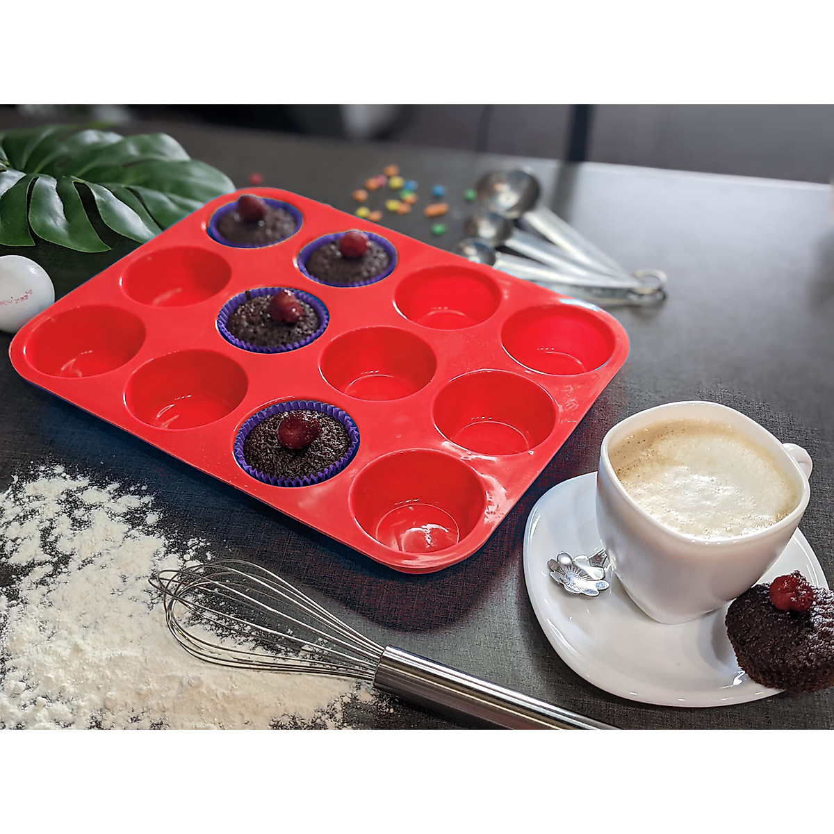 SAMZAREULO Silicone Muffin Pan - 12 Cups Regular Cupcake Pan