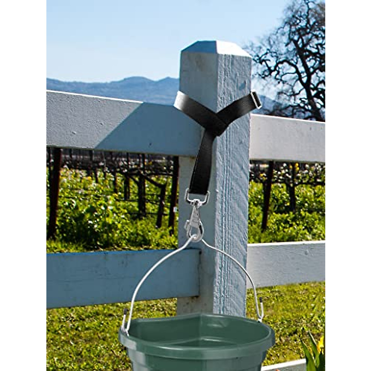 Loaged Adjustable Nylon Bucket Strap （3 Pack）- for Hay Nets, Water Buckets, Hanging Strap,Horse Outdoor Feeders,Heavy Duty Horse Water Feed, 30" (Black)