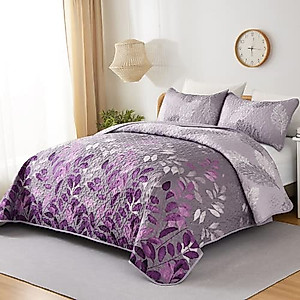 Purple Floral Quilt Set King Size, 3 Pieces Botancal Leaves Bedspread Coverlet Set with 2 Pillowcases for All Season, Soft Microfiber Floral Bedding Set 104"×90"