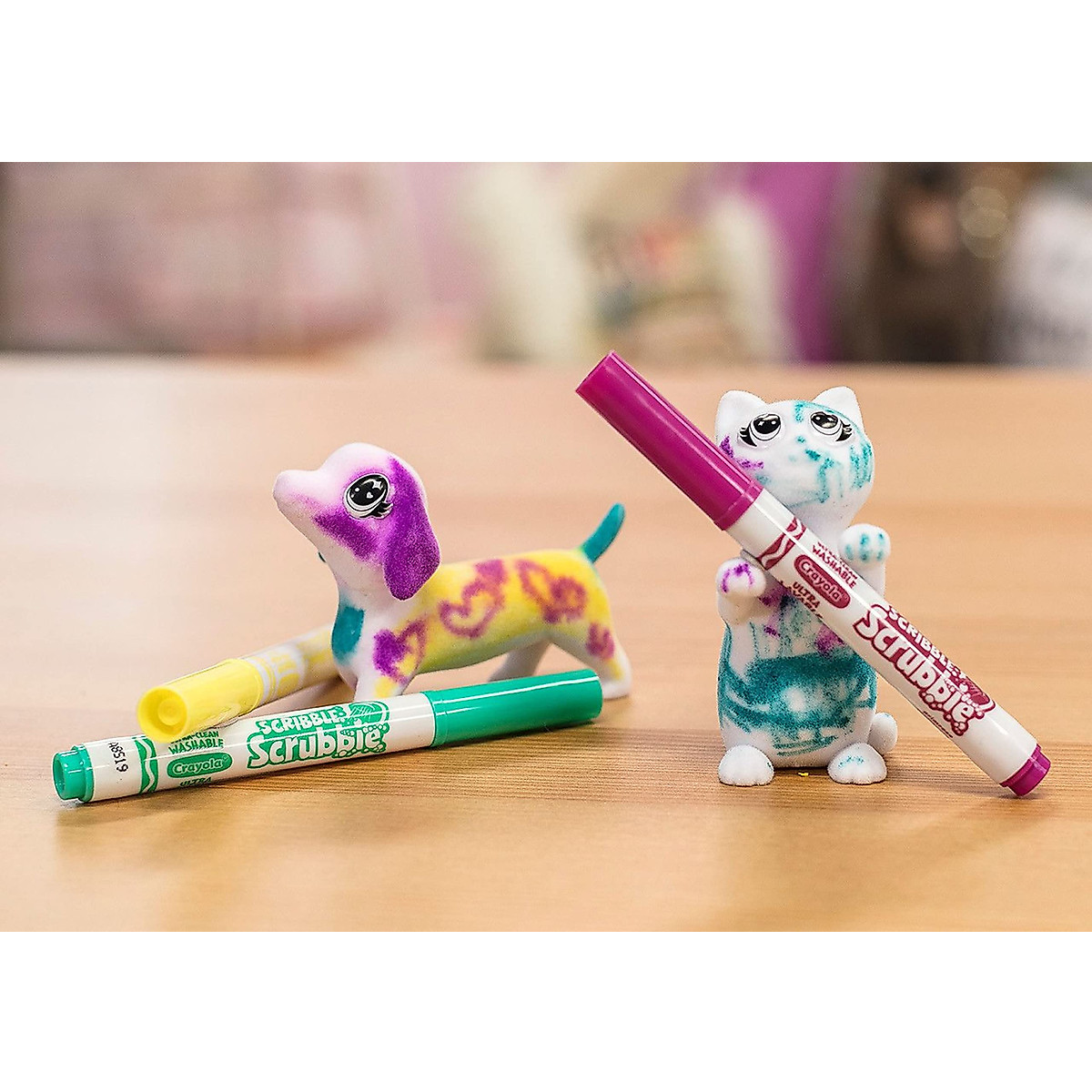 Crayola Scribble Scrubbie Pets, Dog & Cat, Kids Toys, Gift for Girls & Boys, Age 3, 4, 5, 6