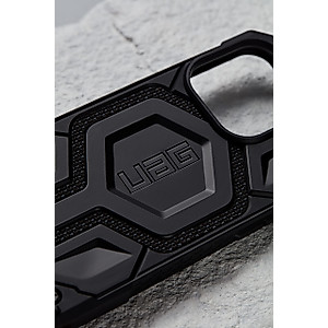 URBAN ARMOR GEAR UAG Designed for iPhone 14 Pro Max Case Kelvar Black 6.7" Monarch Pro Build-in Magnet Compatible with MagSafe Charging Rugged Shockproof Dropproof Premium Protective Cover