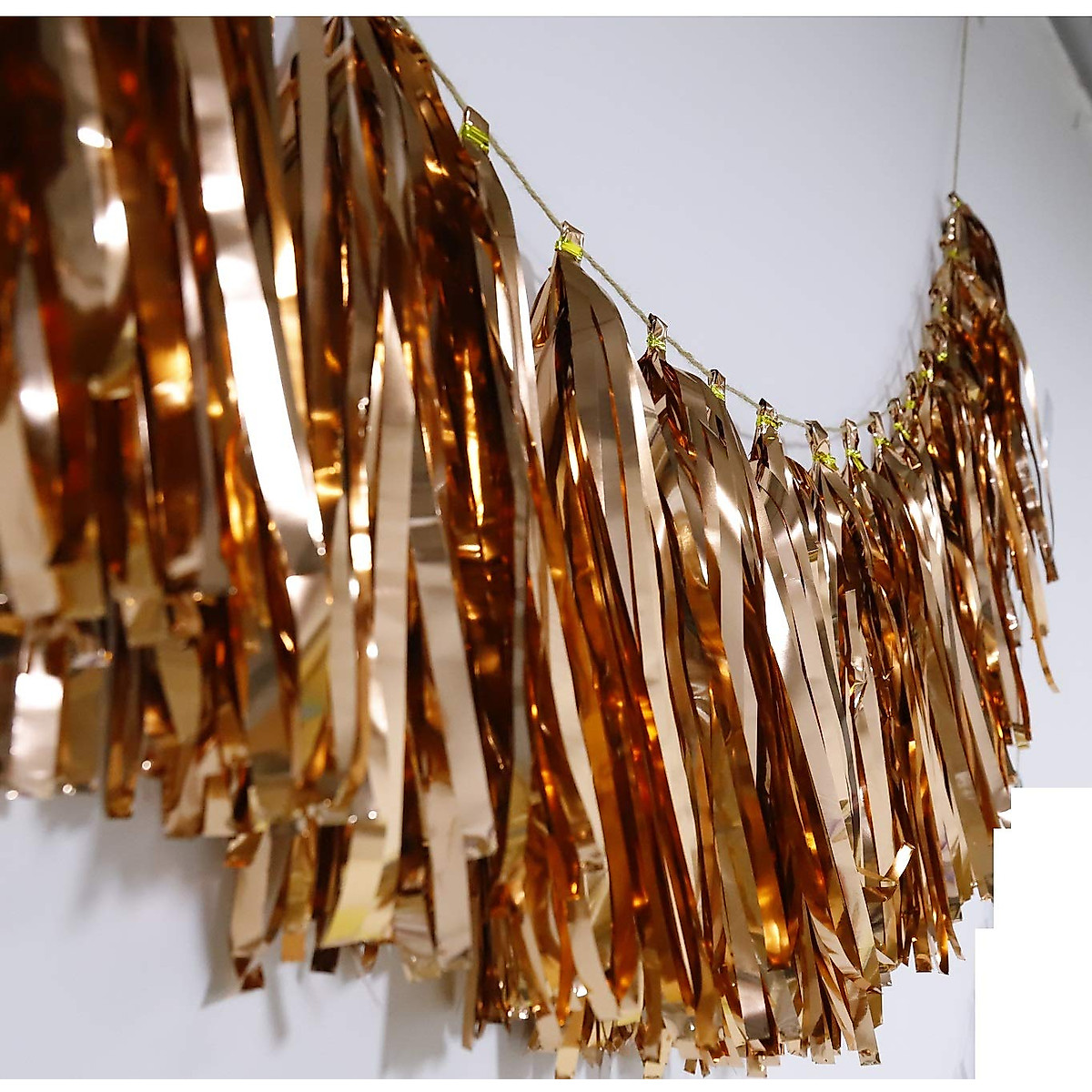 20 pcs Shiny Paper Tassels Fringe Banner, DIY Kit Party Metallic Foil Hanging Garland, Table Decor, Party Wall Backdrop Decorations, for Bachelorette Wedding Christmas Halloween New Year (Rose Gold)