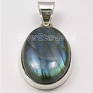 SilverStarJewel Oval Labradorite Pendant 1.1" Ladies Jewelery 925 Pure Silver