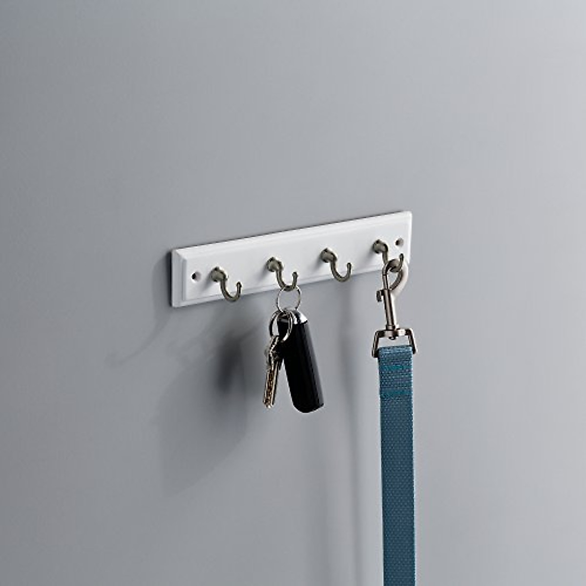 Franklin Brass Key Hook Rail Wall Hooks 4 Hooks, 9 Inches, White & Satin Nickel Finish, FBKEYT4-WSE-R