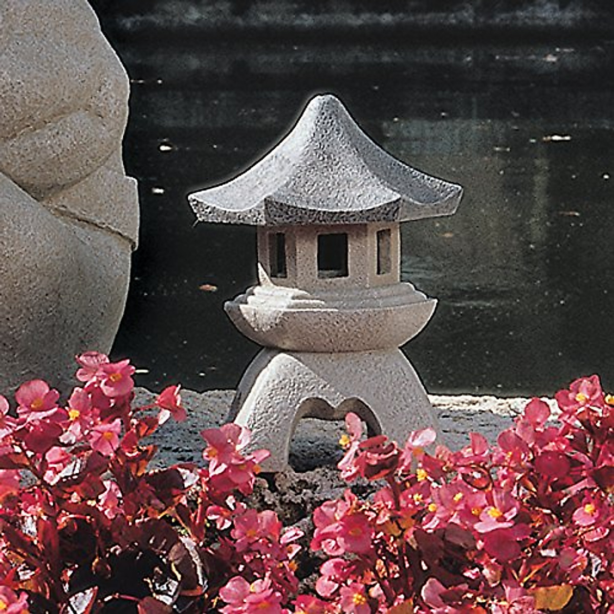 Design Toscano NG29869 Asian Decor Pagoda Lantern Statue, Medium, Two Tone Stone Finish
