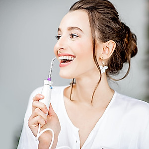 BBTO Oral Hygiene Accessories Standard Water Hose Plastic Handle with Water Flosser Replacement Jet Tip, Compatible with Waterpik Oral Irrigator WP-100 WP-300 WP-660 WP-900 (4 Pieces)