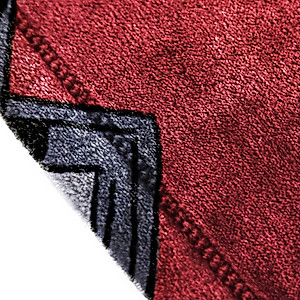 Marvel Deadpool Plush Throw Blanket - Measures 50 x 70 inches, Red and Black Super Soft Lightweight Fleece Bedding