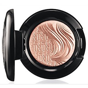 MAC Extra Dimension Eye Shadow A NATURAL FLIRT ~ Glamour Daze collection