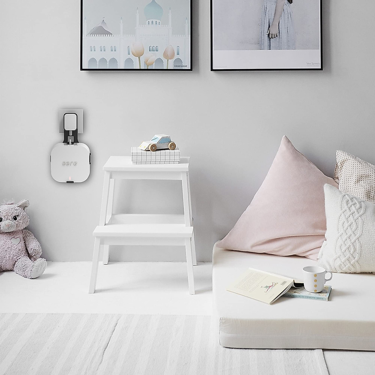 Simple and Sturdy Wall Mount for The Eero Pro 6 tri-Band mesh Wi-Fi 6 System, a Space-Saving Solution That ensures Clean Cable Management and Keeps Everything Neat and Tidy (Black)