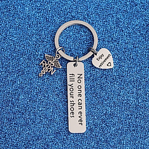 WUSUANED Registered Nurse Retirement Keychain Nurses Week Gifts No One Can Ever Fill Your Shoes Nursing Graduation Gift for Nurse Practitioner 2023