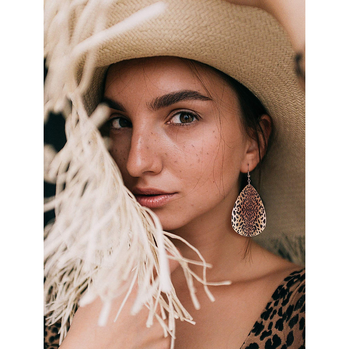 20 Pairs Leopard Faux Leather Teardrop Earrings Vintage Leopard Printed Dangle Earrings Lightweight Drop Earrings (Classic Leopard Prints)