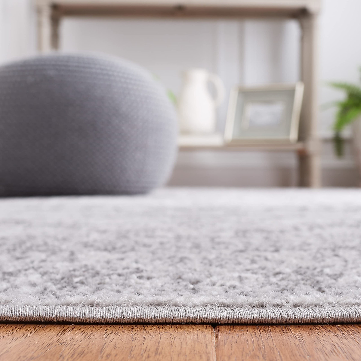 Safavieh Adirondack Collection Area Rug - 10' x 14', Light Grey & Dark Grey, Oriental Medallion Design, Non-Shedding & Easy Care, Ideal for High Traffic Areas in Living Room, Bedroom (ADR108C)