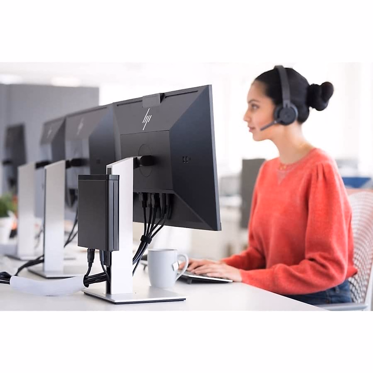 HP EliteDesk 800 G6 Mini Desktop Computer - 10th Gen Intel Core i5-10500T 6-Core up to 3.8 GHz Processor, 8GB DDR4 RAM, 256GB NVMe SSD, Intel UHD Graphics 630, Wi-Fi 6 + Bluetooth 5.1, Windows 11 Pro