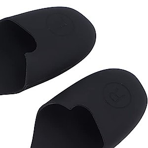 VR Controller Protective Sleeve, Slim Controller Grip Cover Silicone Total Protection Prevent Collision for Oculus Quest 2 VR Controller