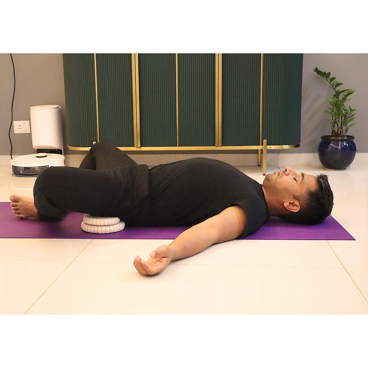 Yoga Chumbals Set Of 10pcs (White), Pune Chumbals set, Iyengar Yoga, Yoga donuts, Yoga props, Restorative yoga, yin yoga, yoga accessories, yoga equipments, cotton chumbals set