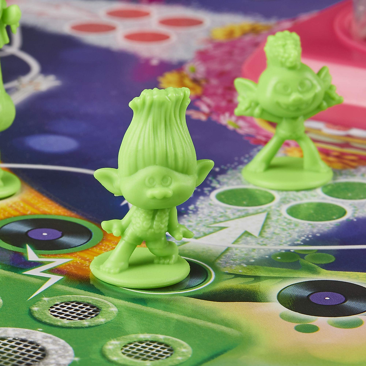 Trouble: DreamWorks Trolls World Tour Edition Board Game for Kids Ages 5 and Up; Includes Tiny Diamond Figure with Hair, Model:E8906
