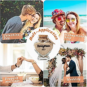Qunrwe Honeymoon Essentials Bridal Shower Gift Wedding Registry Gift Honeymoon Travel Gift for Couples Newlywed Fiance Honeymoon Sand Jar with Love Message Pills (Gift Box Includes)