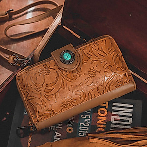 LAVAWA Women's Crossbody Handbag Small Vintage, Ladies Wallet Western Adjustable Phone Purse Clutch Turquoise Concho Embossed