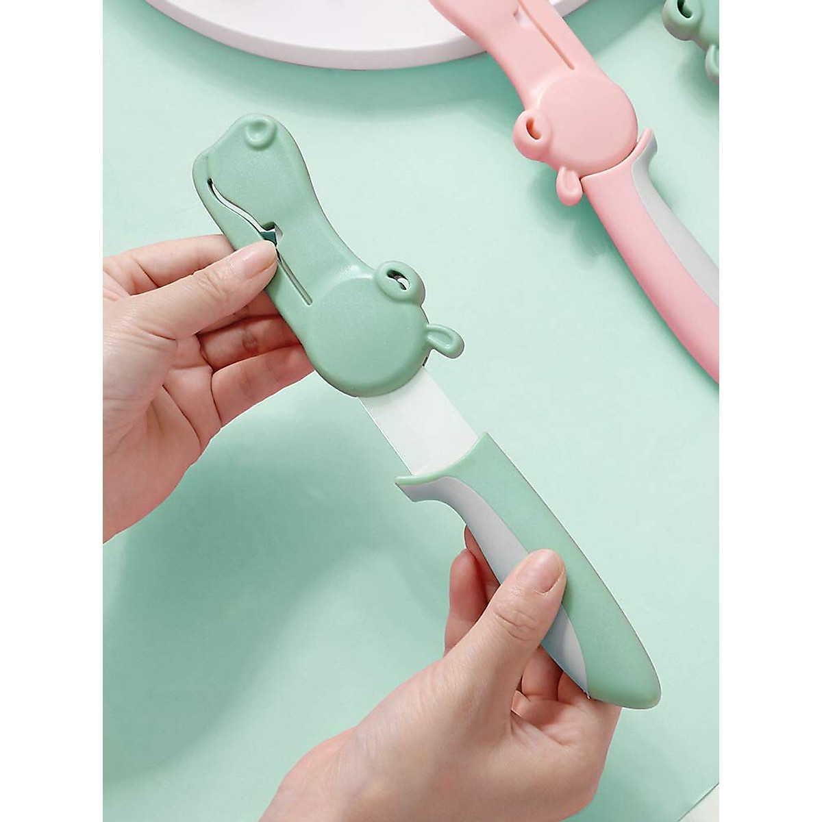 VSL VANSLENSON 2 Piece Kitchen Knife Set 4” Paring Knife with Sheath + Serrated Peeler Non Stick Ceramic Blade Stylish Hippo knife Pink Combo (Pink + Green Hippo)