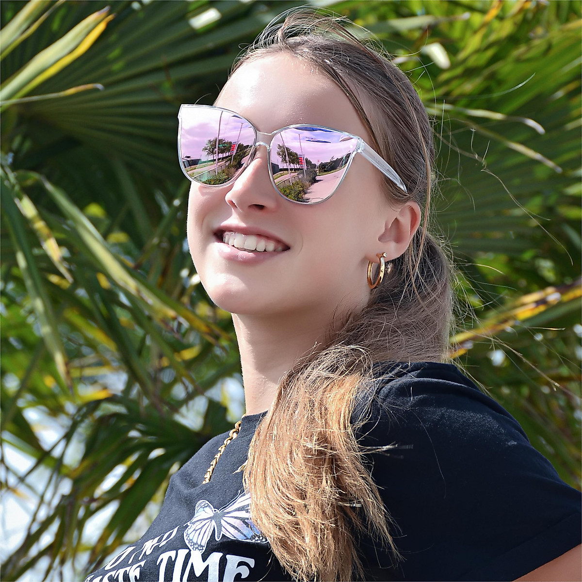 LVIOE Polarized Sunglasses for Women Modern Cute Cat Eye Style UV Protection LS1627s