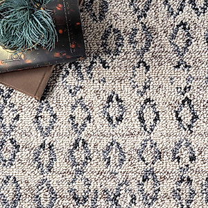 nuLOOM Claudia Diamond Tassel Area Rug, 8x10, Ivory