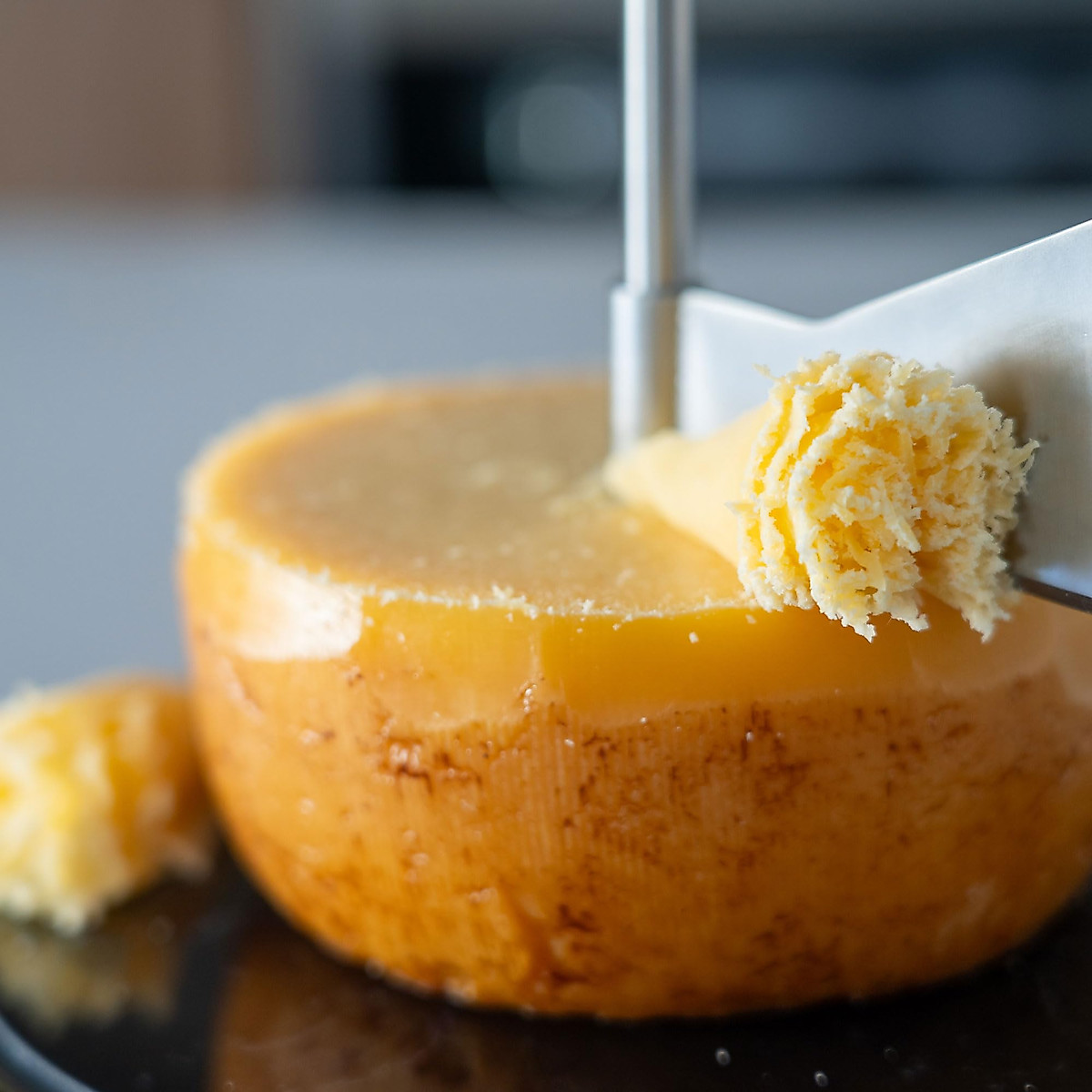 Cheese Curler Marble and steel + Cheese Knife Set - Cheese Shaver - Cheese Wheel Curler - Girolle Cheese Shaver - Tete de Moine Cheese Curler- Girolle - Spiral Cheese Shaver - Cheese flower Cutter