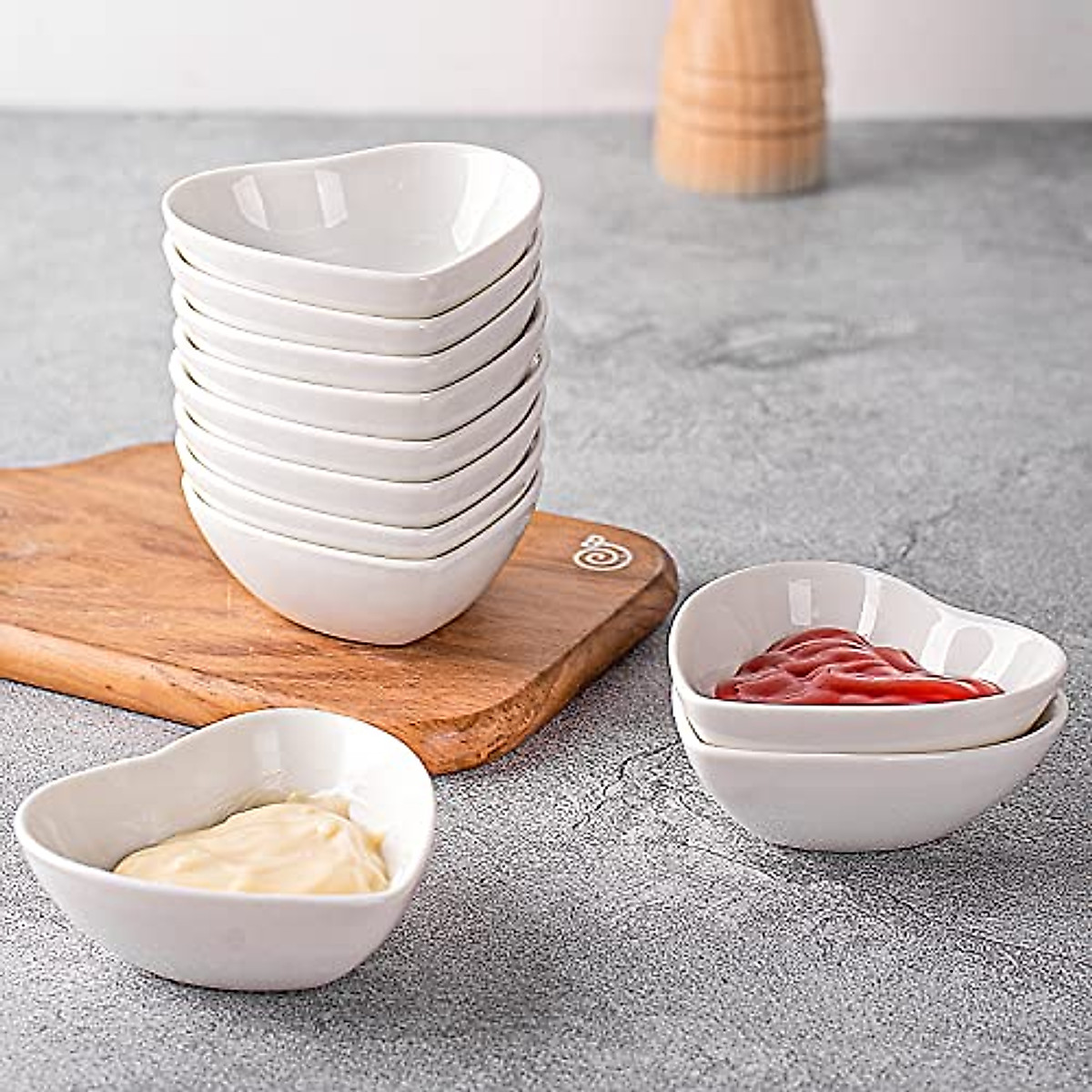 DELLING 12 Pack Soy Sauce Dishes/Bowls, Heart Shaped Dip Bowls Set, Sauce Cups/Ceramic Dipping Bowls, Mini Serving Bowls for Side Dishes, Soy Sauce, Ketchup, Sushi, BBQ and Party Dinner- White, 1Oz