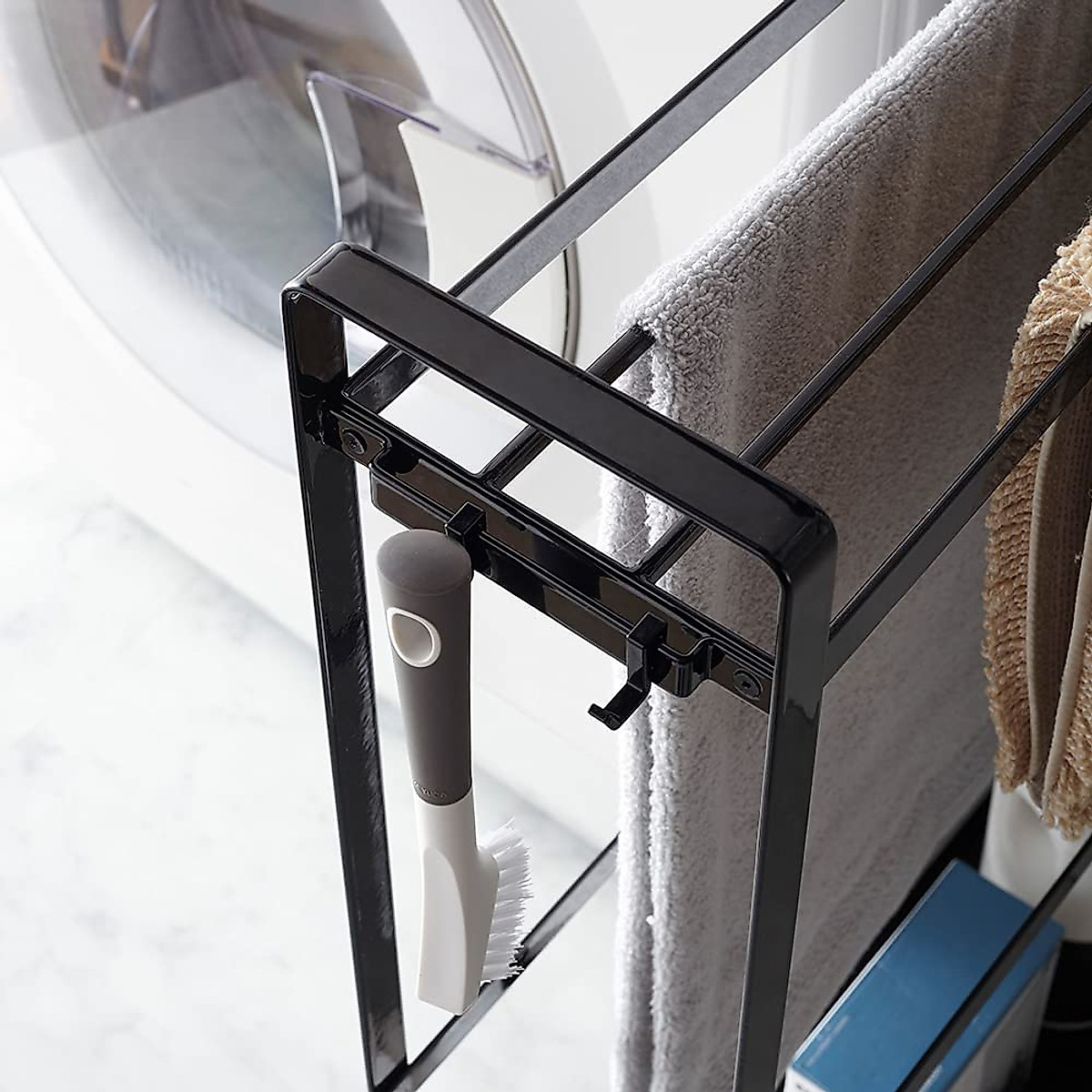 YAMAZAKI home 4293 Towel Rack and Bath Cart-Rolling Bathroom Storage Organizer, One Size, Black