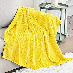 Exclusivo Mezcla Diamond Ultra Soft Throw Blanket, Large Flannel Fleece Blanket for Couch/Bed/Sofa (Yellow, 50 x 70 Inches) - Cozy, Warm and Lightweight