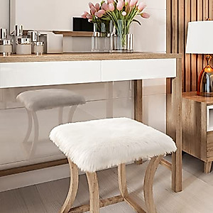 Soft Faux Sheepskin Chair Cushion, White 1.6' x 1.6' Square Fluffy Faux Fur Area Rug, Bedroom Seat Cushion Throw Chair Cover for Living Room Dorm Sofa Decor