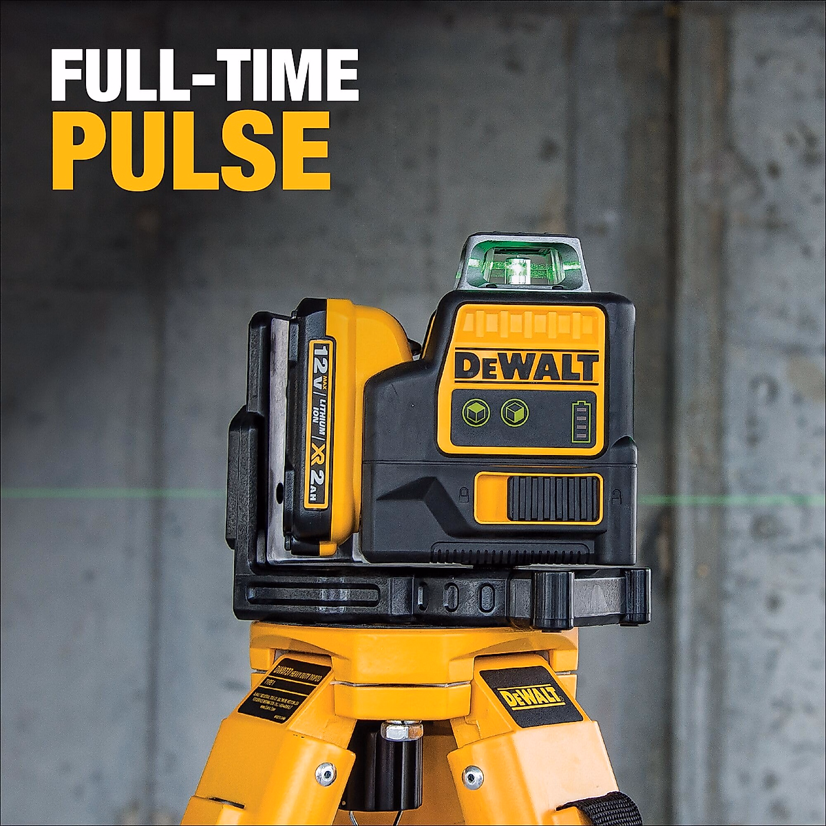 DEWALT 12V MAX Laser Level, Cross Line Laser, 2 x 360, Green (DW0811LG)