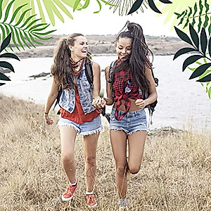 St. Ives Blackhead Clearing Face Scrub Clears Blackheads & Unclogs Pores Green Tea & Bamboo With Oil-Free Salicylic Acid Acne Medication, Made with 100% Natural Exfoliants 6 oz