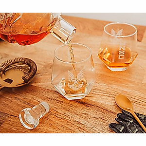Halo Infinite Master Chief Helmet 6-Piece Whiskey Decanter Set with Glasses
