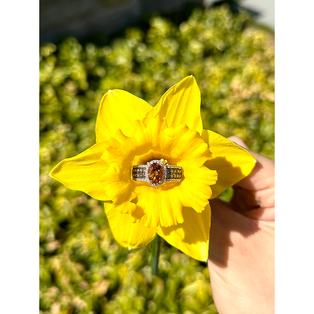 LE VIAN 14K Yellow Gold Oval Citrine & 1/2 Cttw White/Chocolate Diamond Engagement Ring (H-I & Fancy Brown Color, SI1-SI2 Clarity)- Size 7