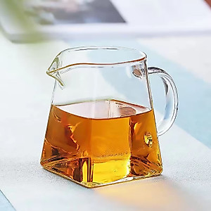 Dadamong Glass Pitcher with Handle, Milk and Cream Pitcher Cup Jug, Heat Resistant Borosilicate Glass Creamer for Coffee Tea or Maple Syrup Serving, Stovetop & Microwave Safe (32oz/ 950ML)