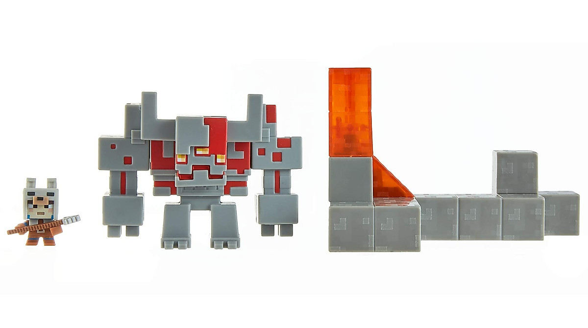 Minecraft Dungeons Mini Battle Box for Kids Ages 6+