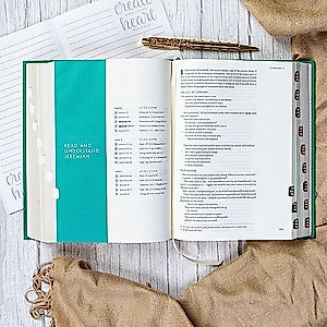 CSB She Reads Truth Bible, Emerald Cloth Over Board, Indexed, Limited Edition, Black Letter, Full-Color Design, Wide Margins, Journaling Space, Devotionals, Reading Plan, Easy-to-Read Serif Type