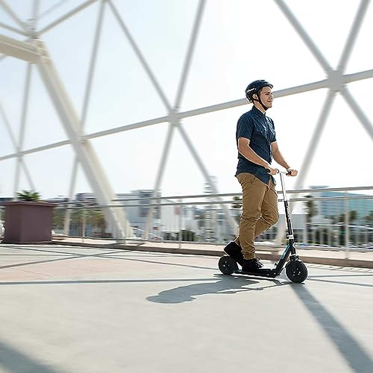 Razor A5 Air Kick Scooter for Kids Ages 8+ - Extra-Long Deck, 8" Pneumatic Rubber Wheels, Foldable, Anti-Rattle Handlebars, For Riders up to 220 lbs