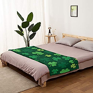 Clovers Throw Blanket,Flannel Fleece Blanket,Soft Cozy Fuzzy Comfy Warm Cute Lightweight Blanket for Women Adult Girl,Kid,Baby-St. Patrick Gift-Green Microfiber Blanket for Couch,Bed,Sofa - 60" x 50"