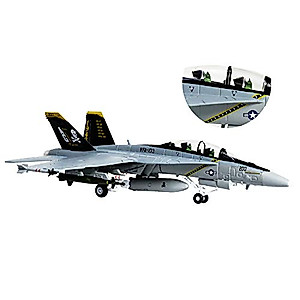 HANGHANG 1/100 Scale F/A-18 Hornet Strike Fighter Plane Metal Fighter Military Model Diecast Plane Model for Collection or Gift