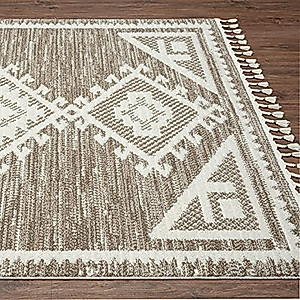 LUXE WEAVERS Ibiza Collection 8066 Brown 6x9 South Western Fringe Geometric Area Rug