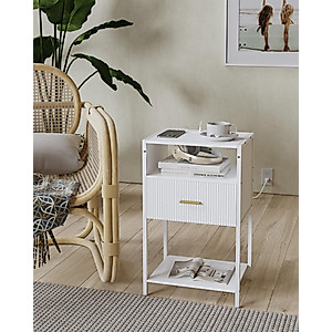 Veegle White Nightstand with Charging Station, Fluted Side Table with Drawer, Modern Bedside Table with Open Shelves for Living Room, Bedroom