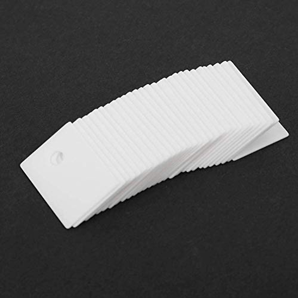 Fafeicy 100PCS TO-220 Alumina Ceramic Insulating Sheet Ceramic Sheet 3.2mm Hole MOS Transistor IGBT Cooling Pad Used in Coal Mining, Conveying Systems, Milling Systems
