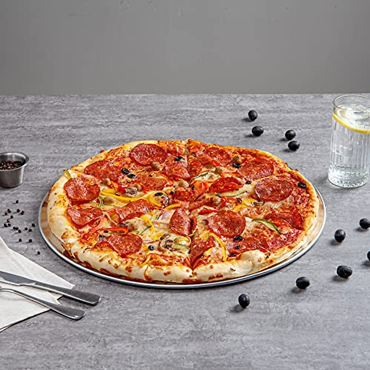 Restaurantware Met Lux 18 Inch Commercial Pizza Pan 1 Coupe Style Pizza Cooking Tray - Heavy-Duty 18-Gauge Aluminum Round Baking Tray Oven-Baking For Pizzas & More