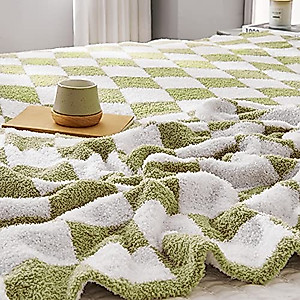 Villcr Fuzzy Checkered Blanket, Throw Blanket for Couch Bed Sofa Travel Camping,Soft Plaid Decorative Throw Blanket for All Seasion 51''x63'' (Sage Green)