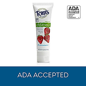 Tom's of Maine Anticavity Fluoride Children's Toothpaste, Kids Toothpaste, Natural Toothpaste, Silly Strawberry, 4.2 Ounce , 3 Count (Pack of 1)