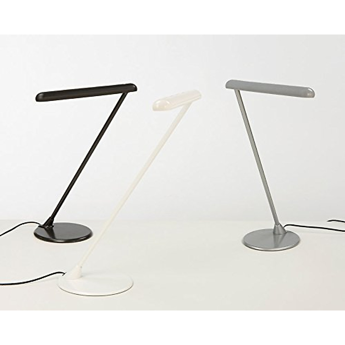 Herman Miller Flute Personal LED Desk Lamp | Flexible Light Head with Touch Sensors | Medium-Warm Light with White Satin Finish