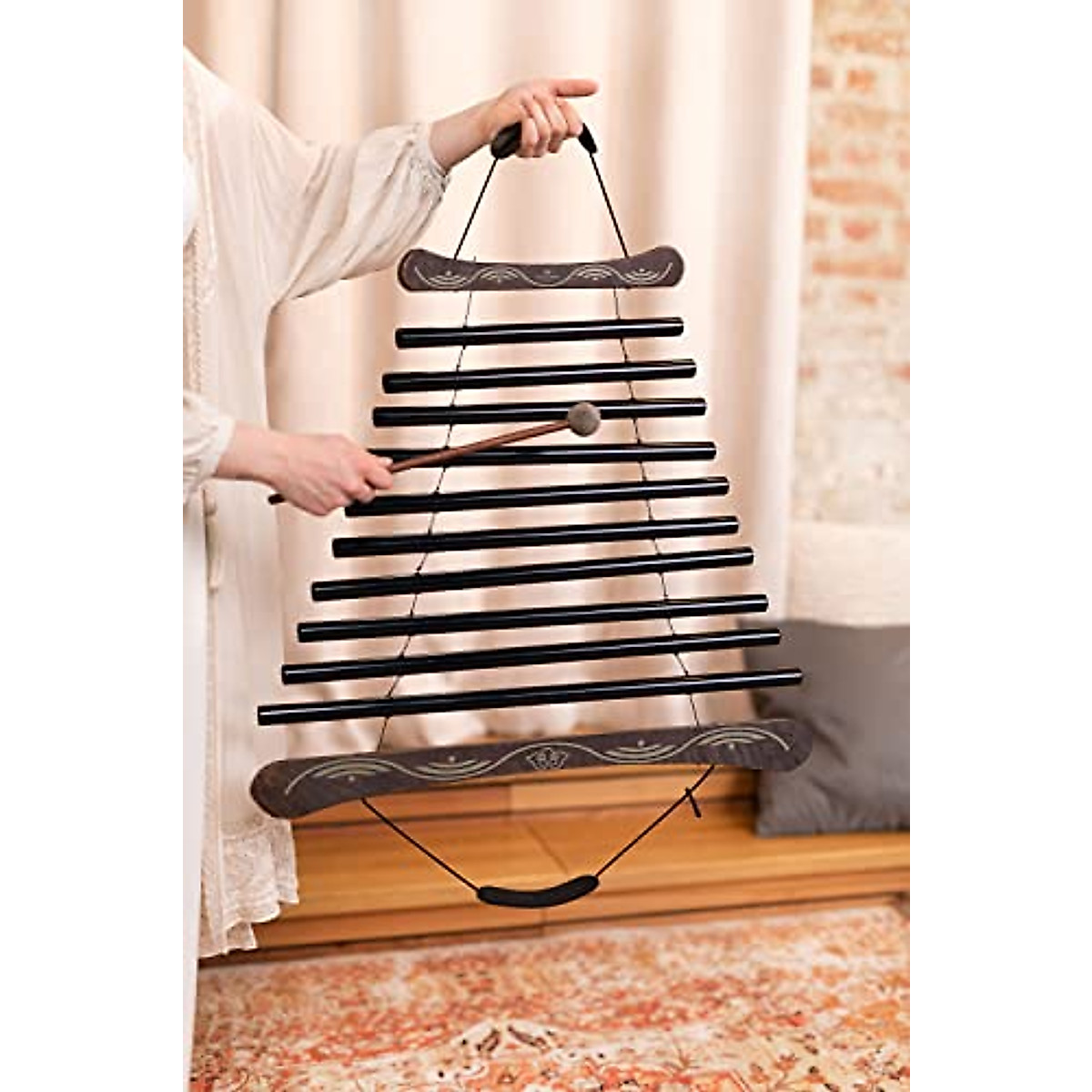 Meinl Sonic Energy Meditation Flow Chimes for Relaxing Sound Healing with Mallet and Bag, Black (MFC10EMIBK)