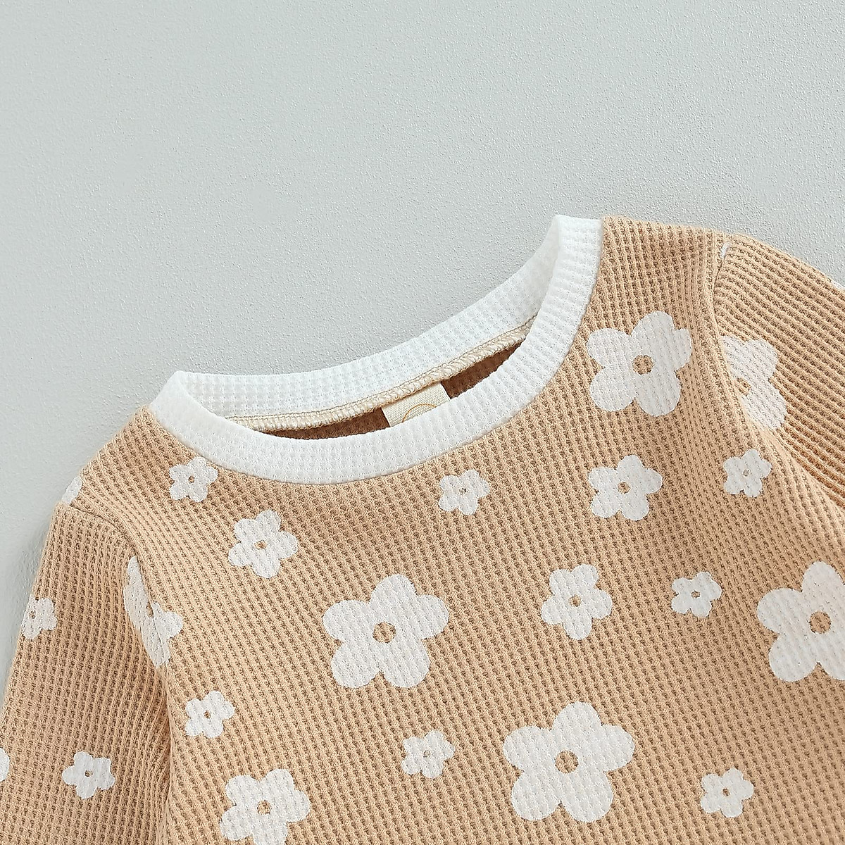 Toddler Baby Girl Fall Winter Outfit Floral Print Long Sleeve Sweatshirt and Elastic Waist Pants Newborn Clothes Set (Waffle Floral Khaki, 12-18 Months)